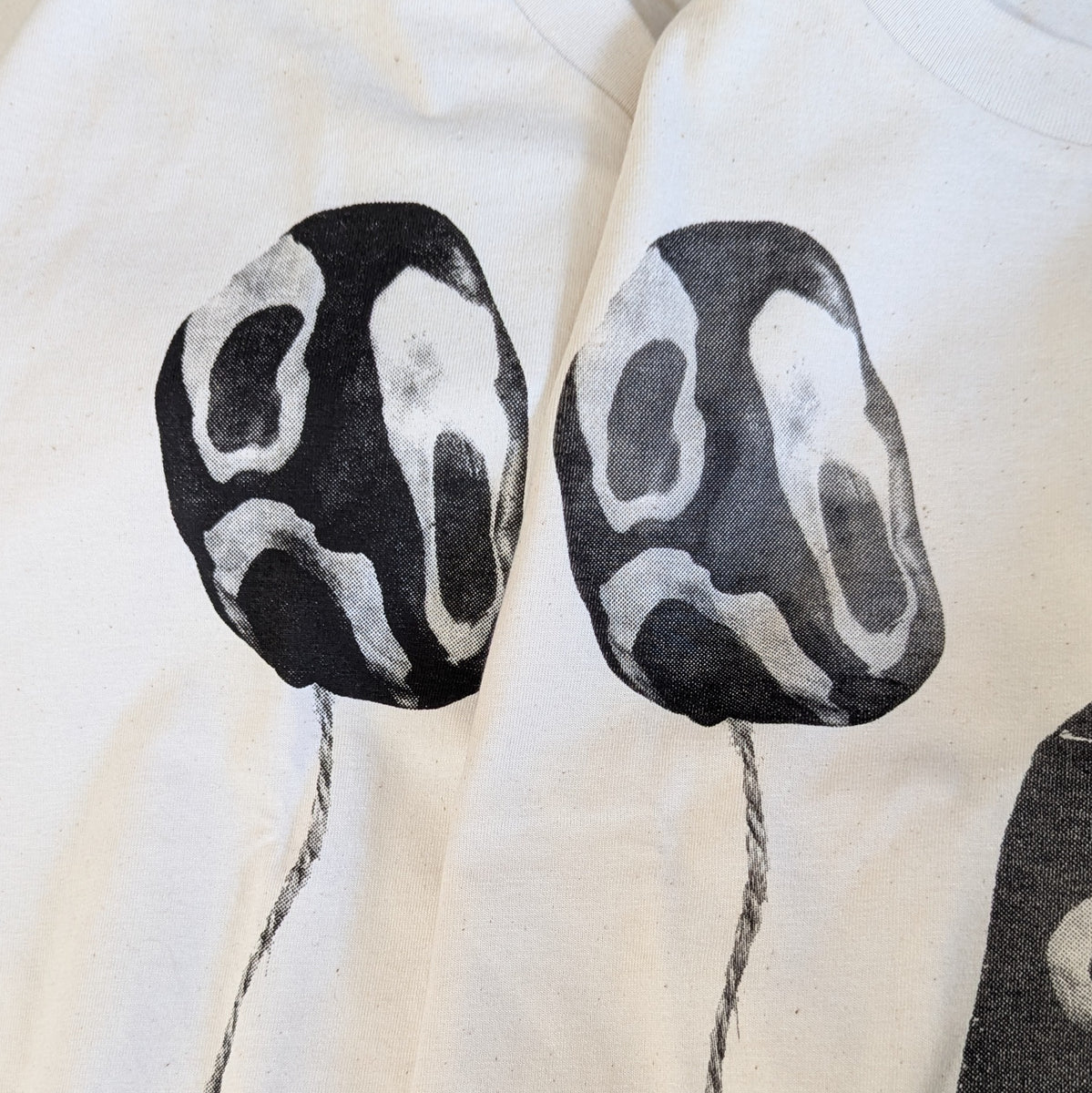 I Walk My Balloon Into Town Every Day Tee (misprint) – GODSTEETH